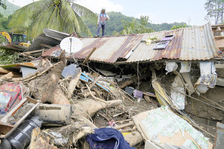 At least 126 dead in landslides | News, Sports, Jobs - Altoona Mirror